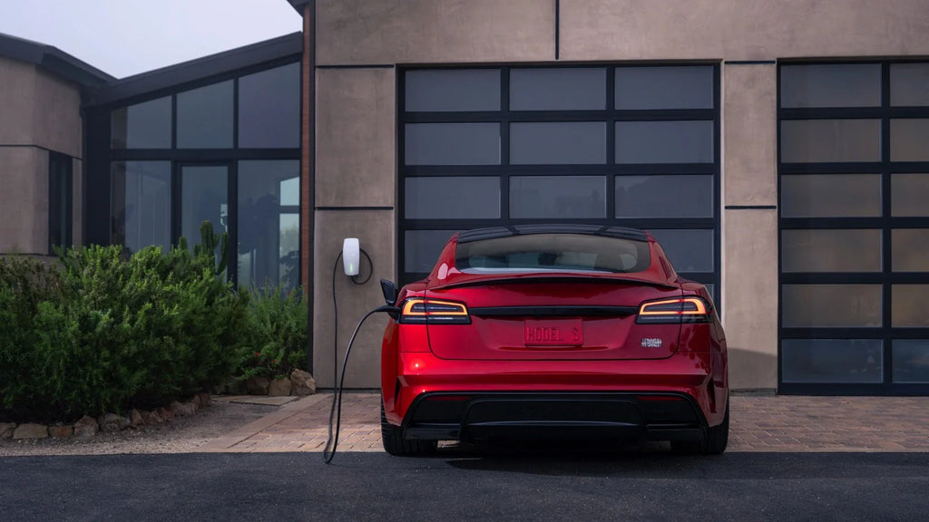 Tesla Model S Plaid (2026) Maße & Gewicht alle Details
